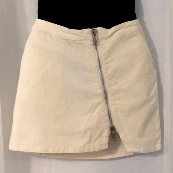 Lira | Skirts | Nwt Diagonal Zipper Skirt | Poshmark